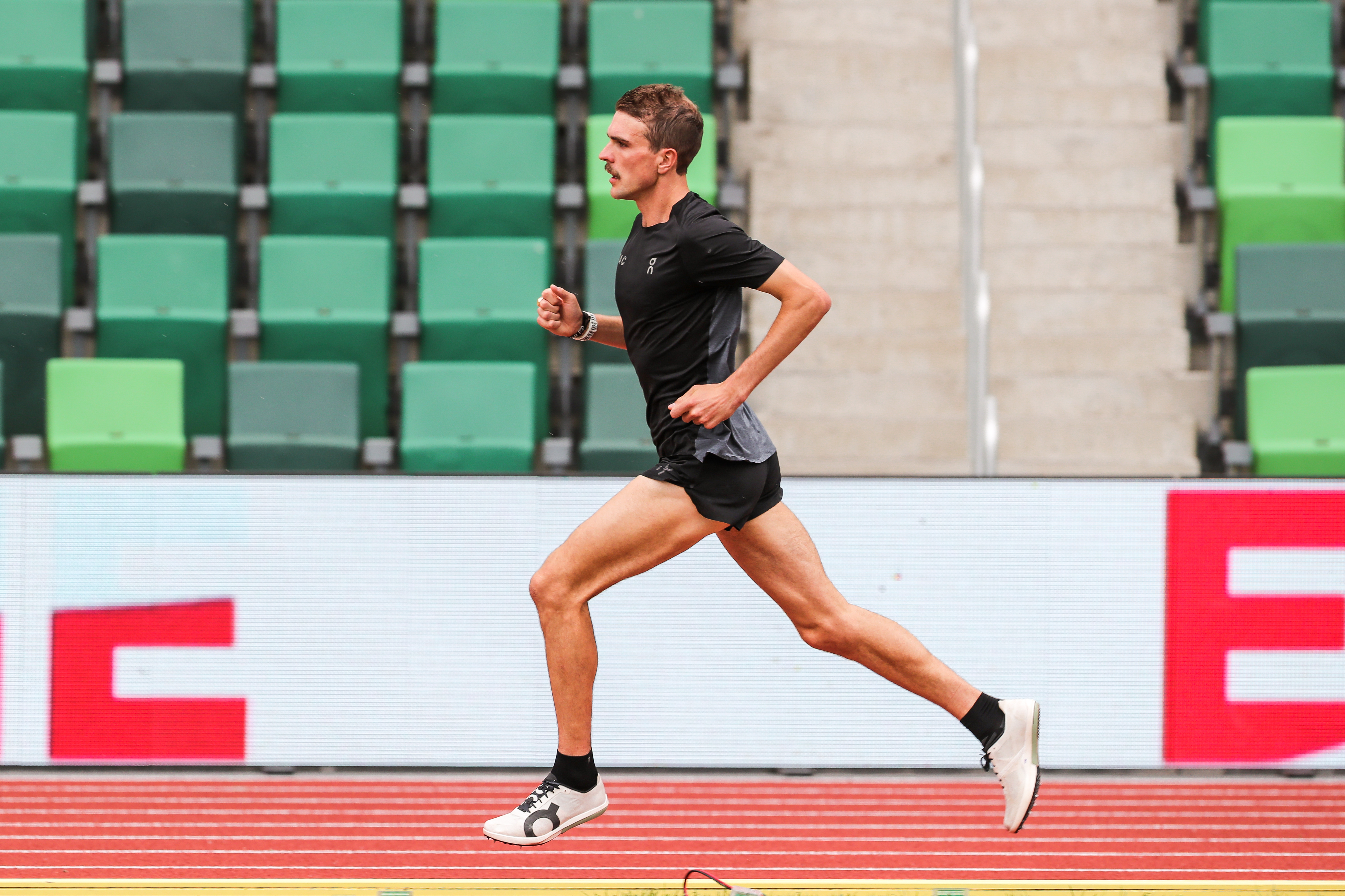 OAC athlete and American distance runner, Joe Klecker has unfinished ...