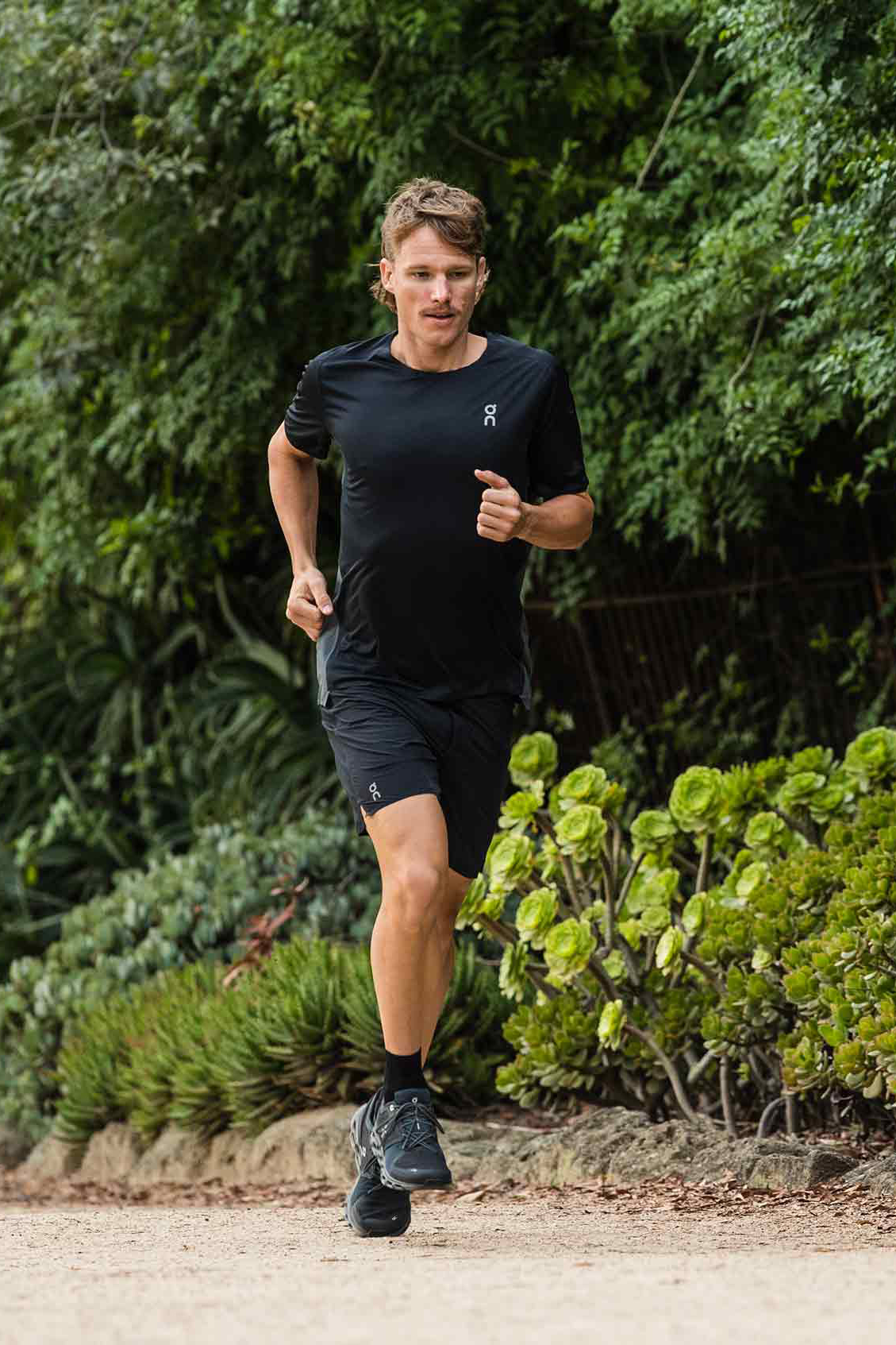 Australian On triathletes, Ashleigh Gentle and Josh Amberger, race to ...