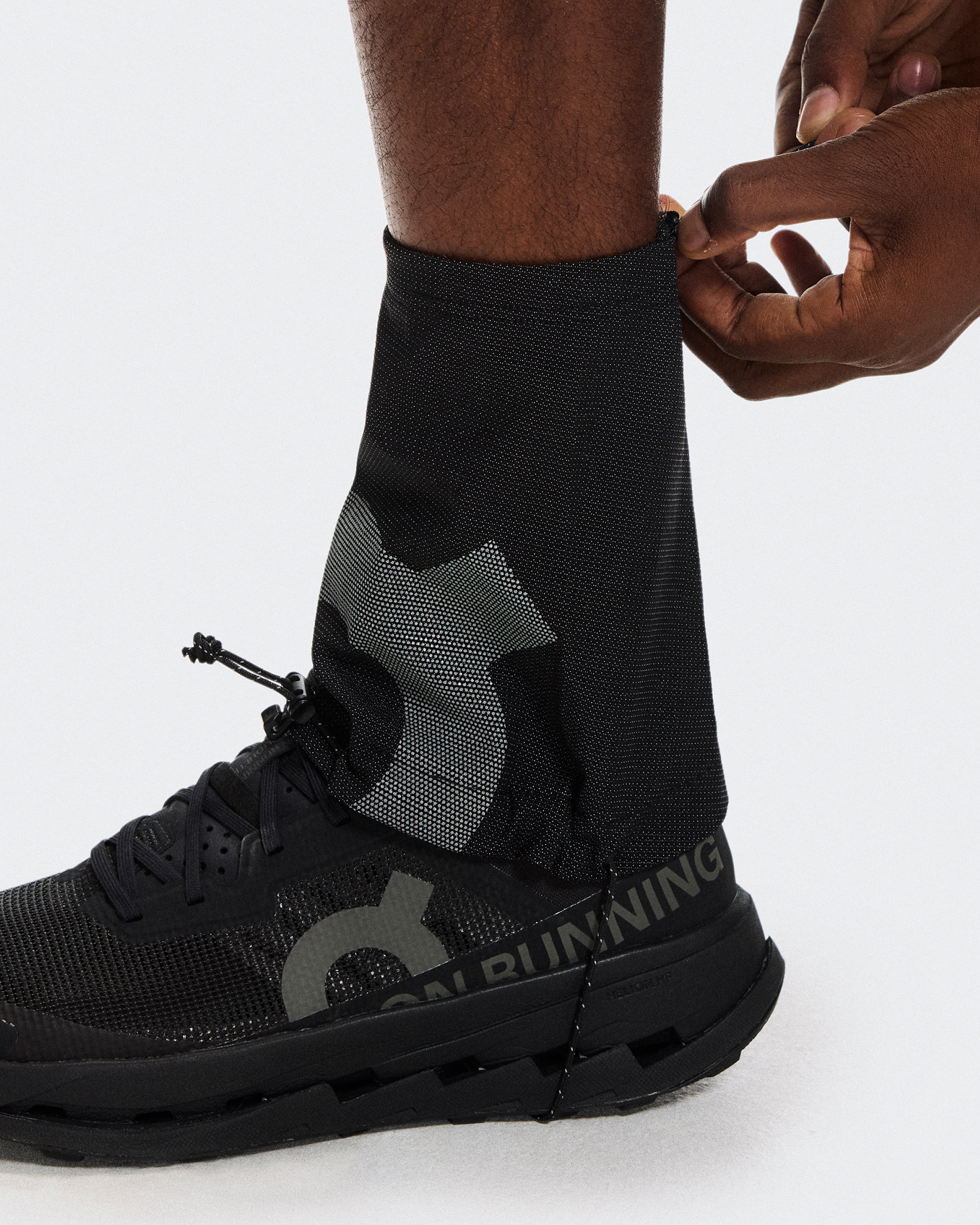 Trail Shoe Gaiter | Black | On Australia