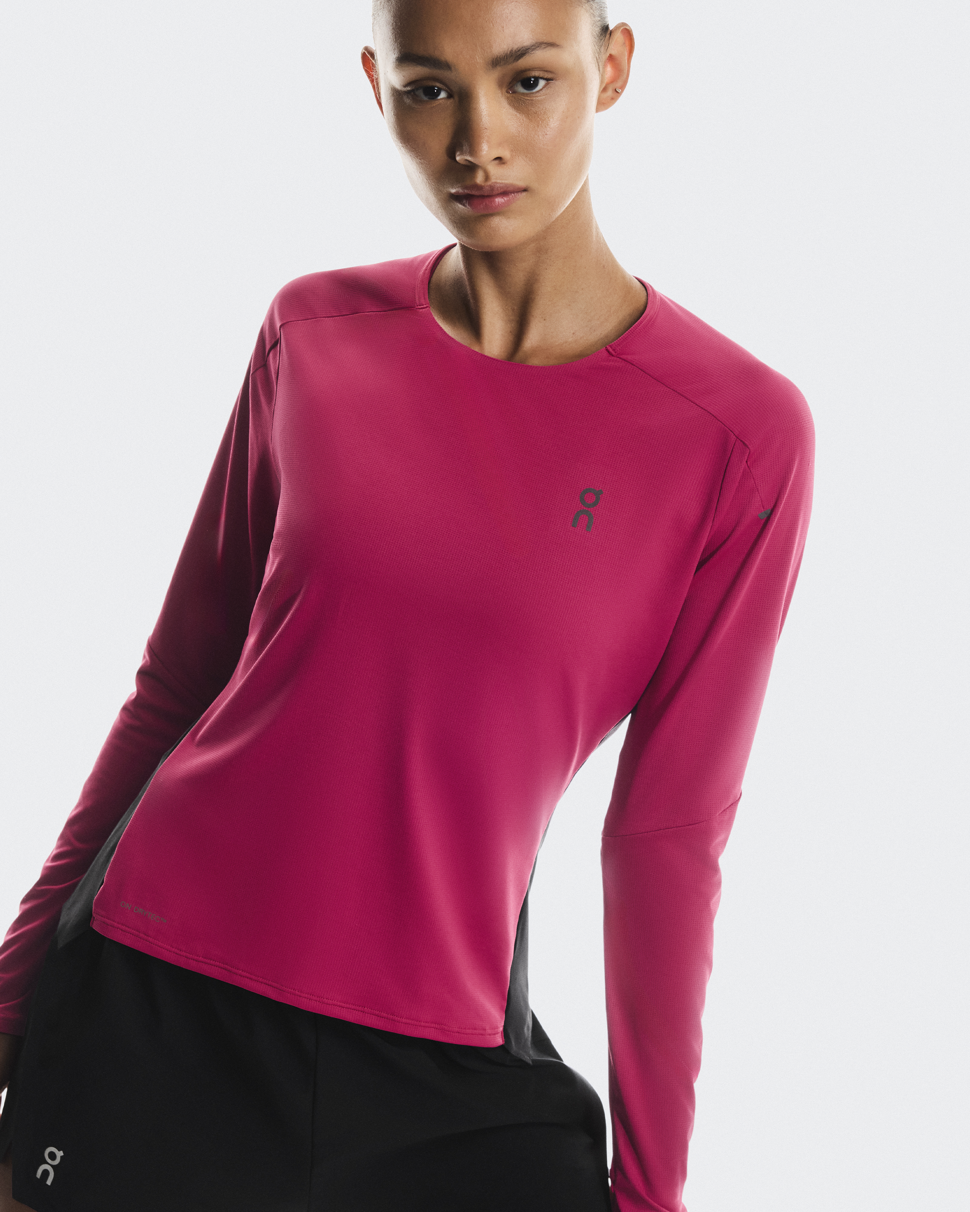 ウィメンズ Performance Long-T | ピンク | On 日本