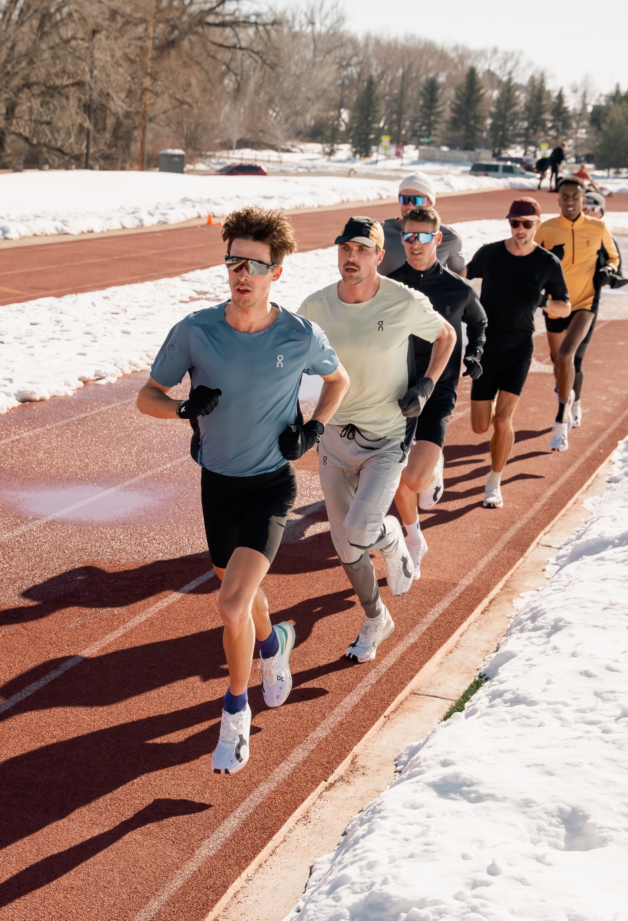 Run for each other. | On United States