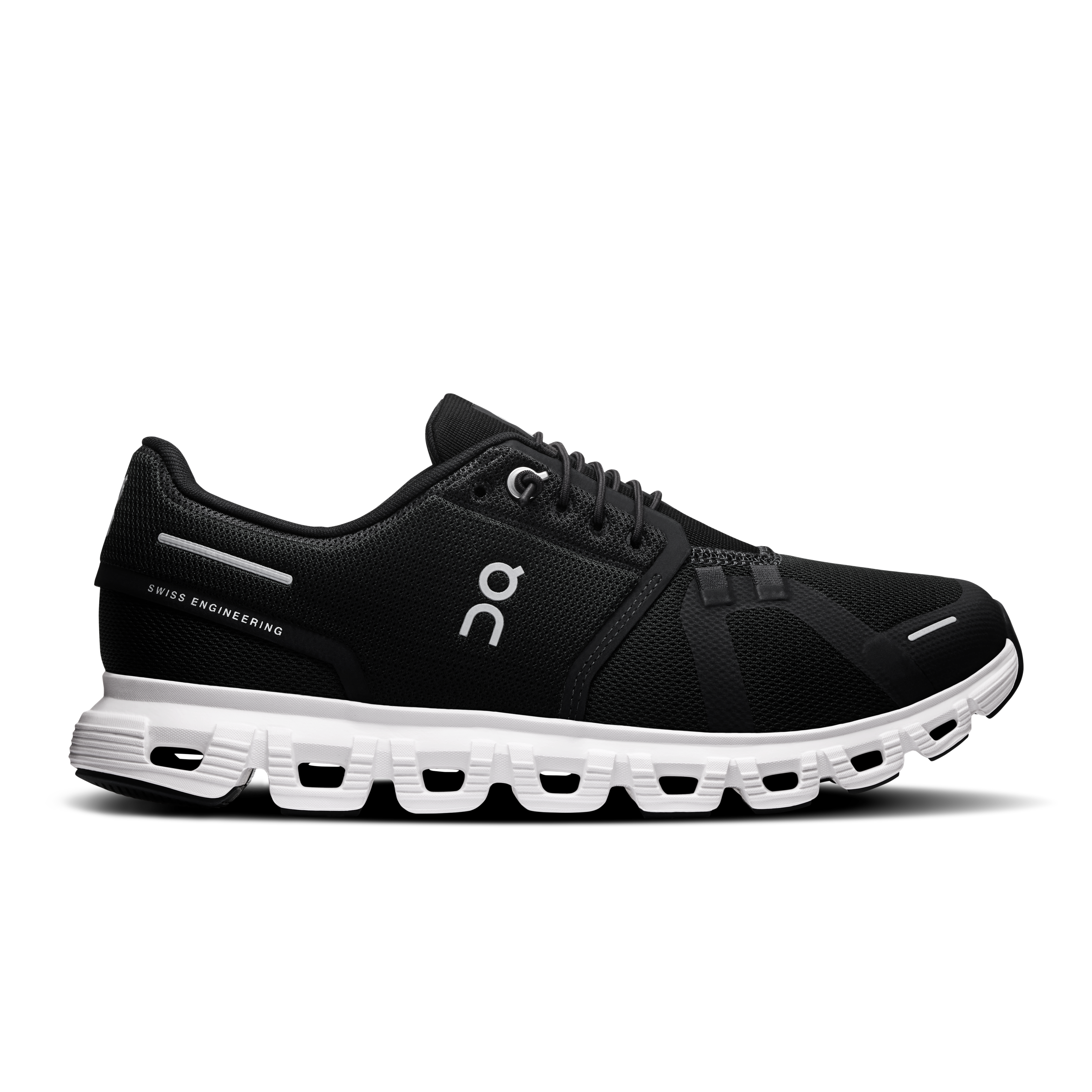 Women's Cloud 6 Wide | Black & White | On United Kingdom