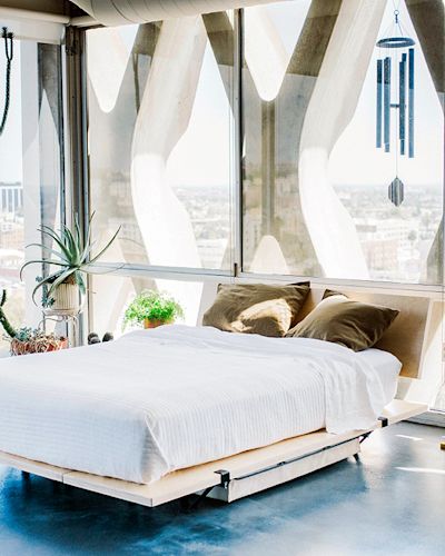 The Platform Bed | FLOYD - FLOYD