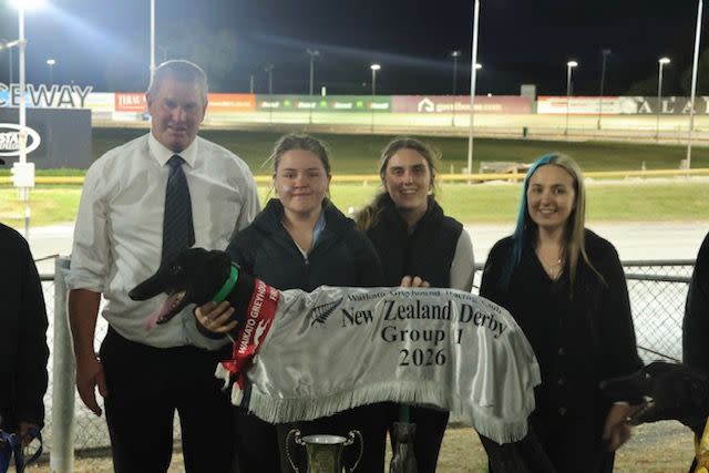 Cleeve dominates the Cambridge Raceway
