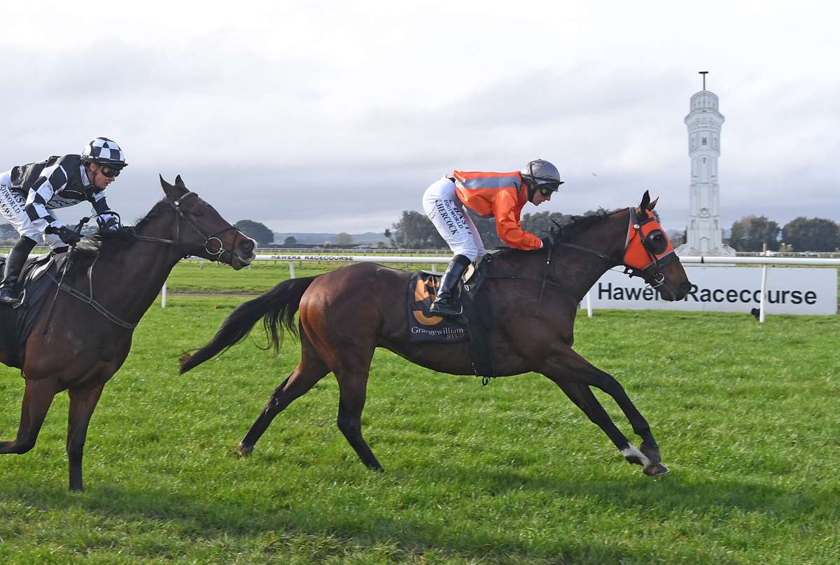 Tavis Court meets another compact field