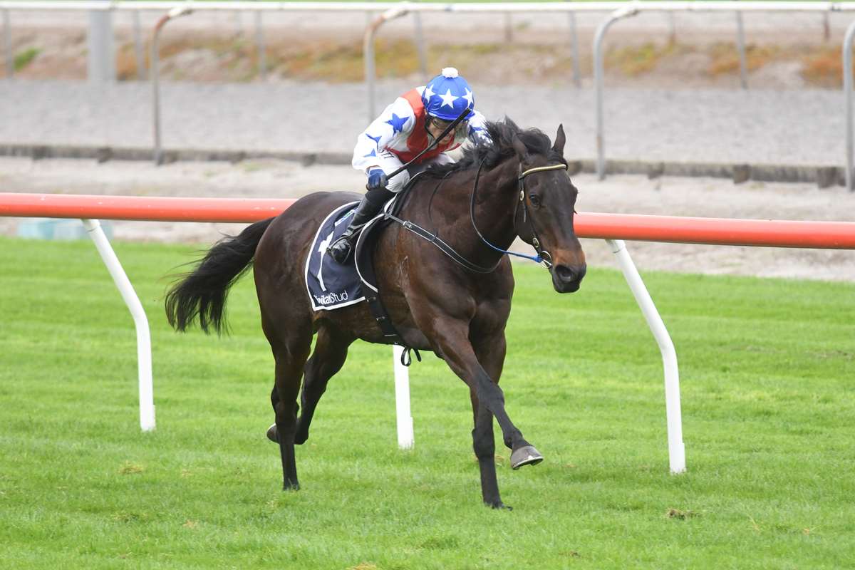 Taranaki mission for Guy trio