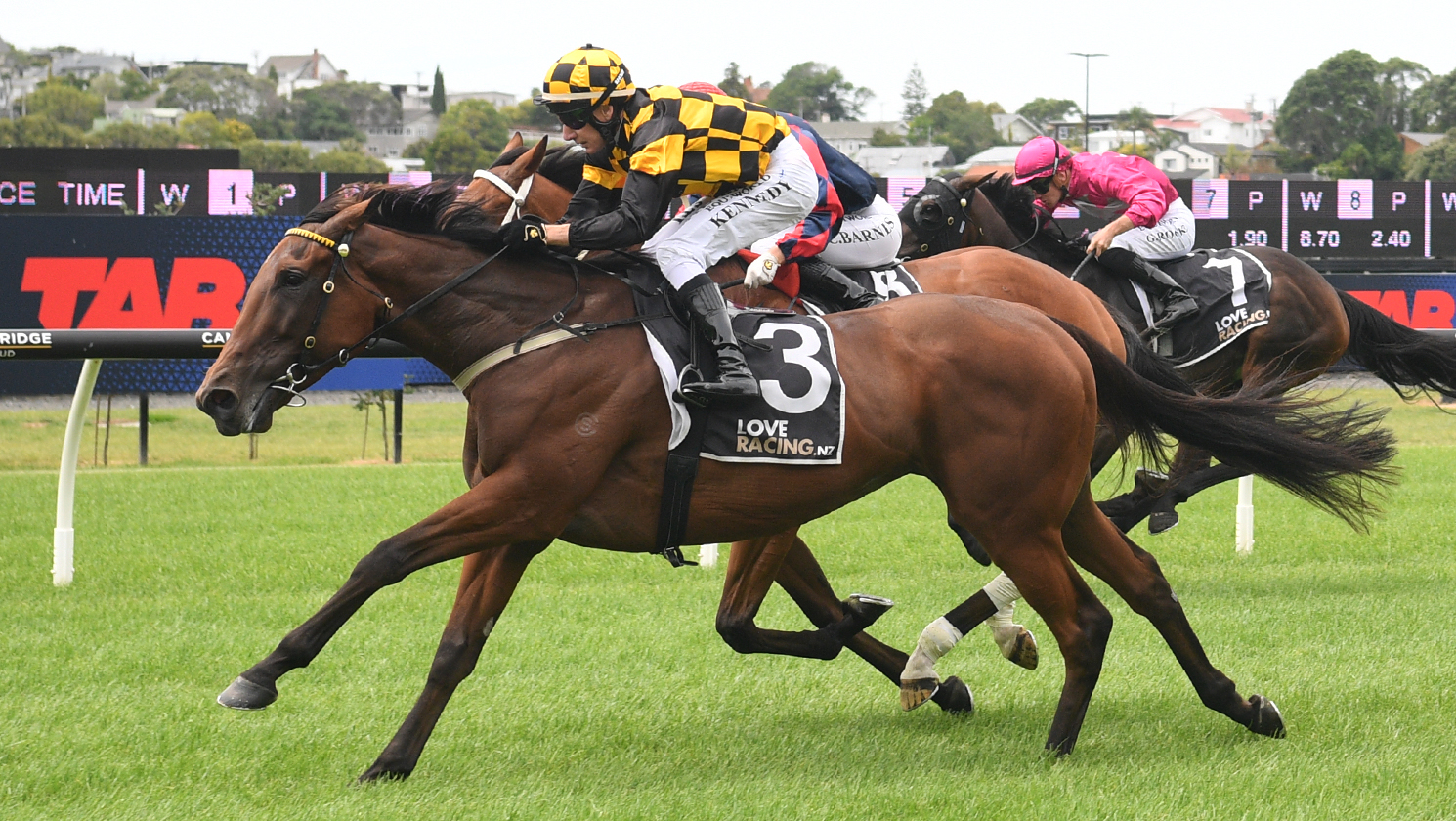About Time claims third successive Ellerslie victory