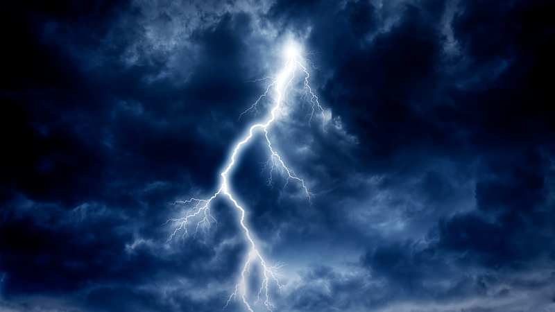 Lightning Images, Pictures, Photos - Lightning Photographs | Shutterstock