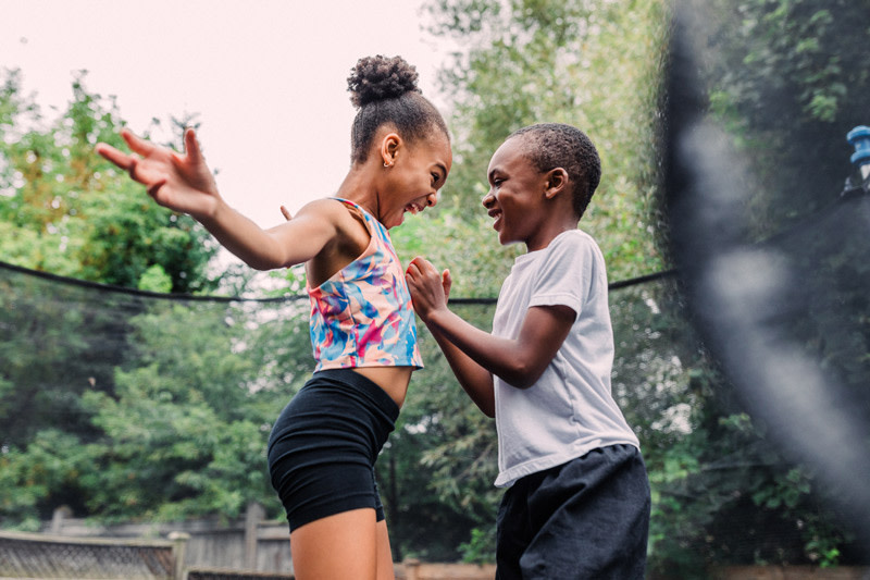 Close Bonds: стоковые фото, изображения и векторная графика без роялти ...