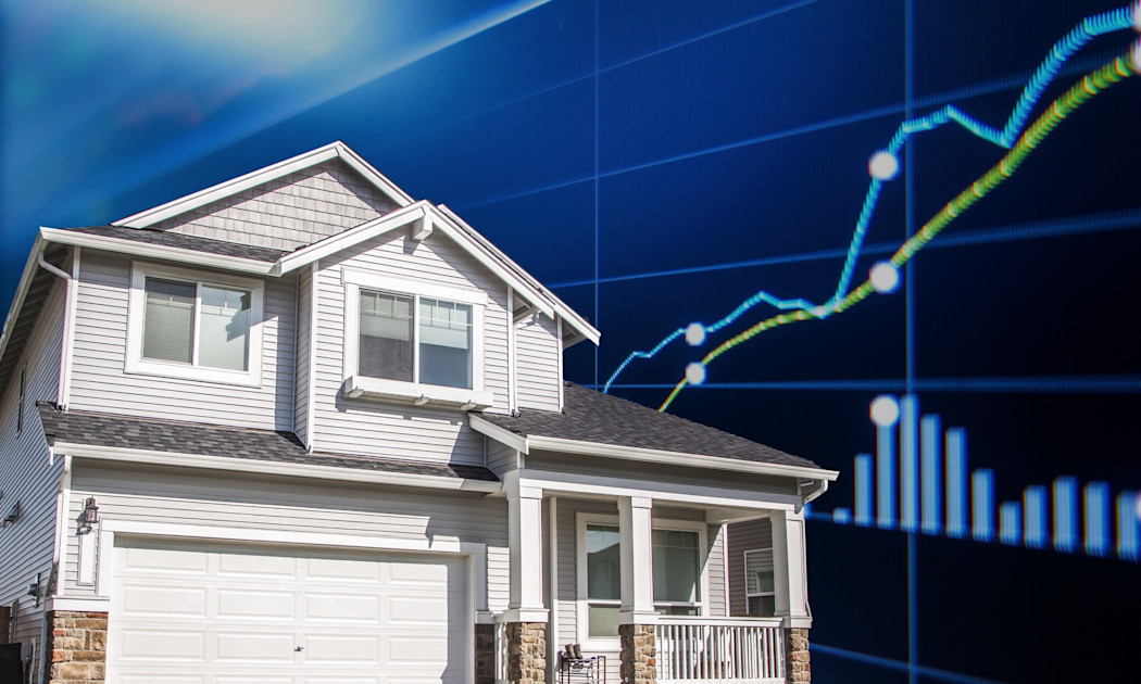 Mortgage rates dip slightly as Fed continues its pause
