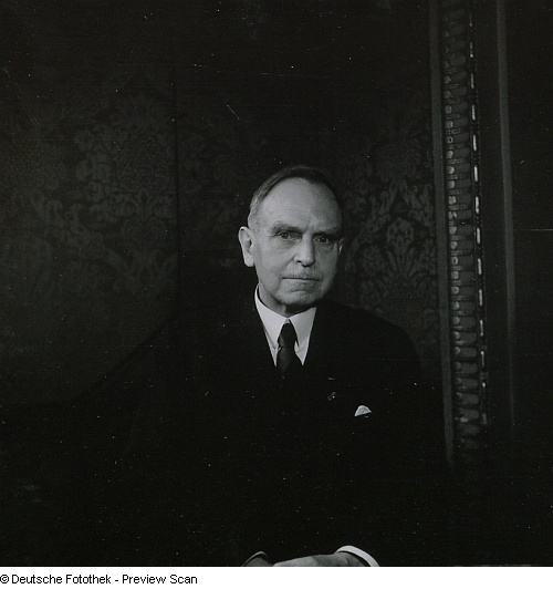 Otto Hahn Biography Birth To Death