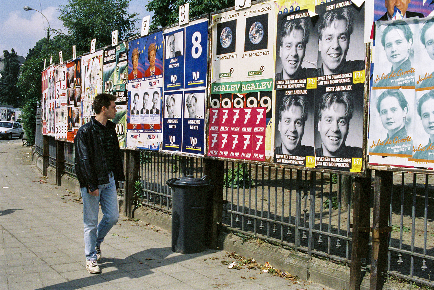 Changing the borders of Europe: The 1990s | Europeana