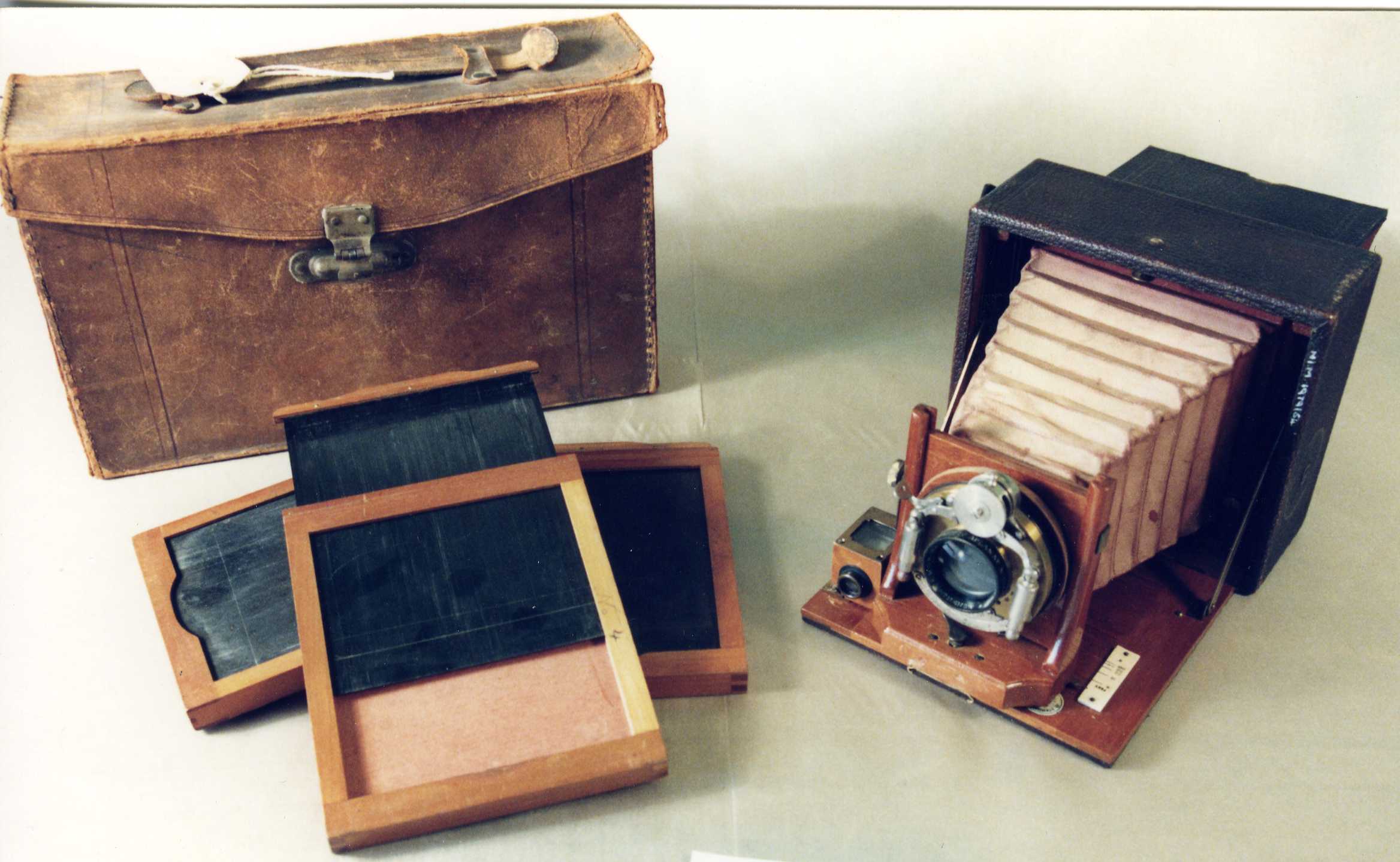 Camera lenses | Europeana