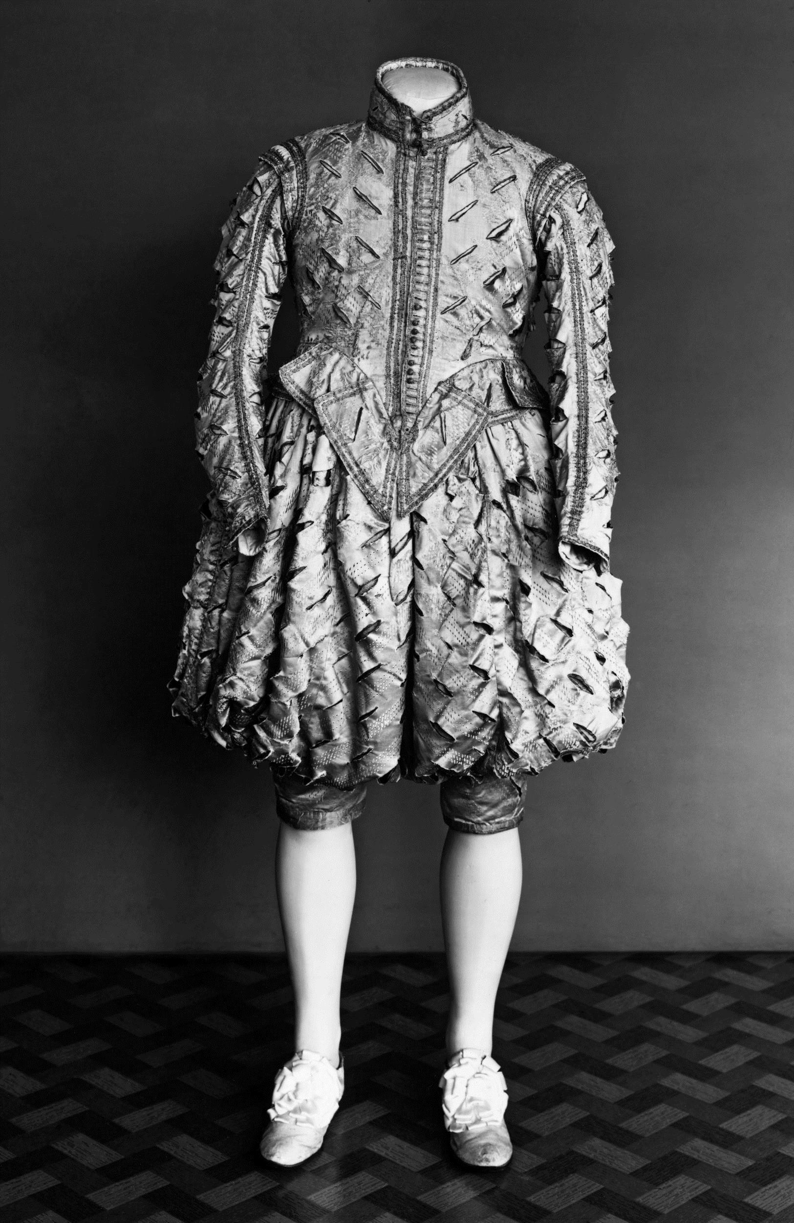 Northern Renaissance Fashion