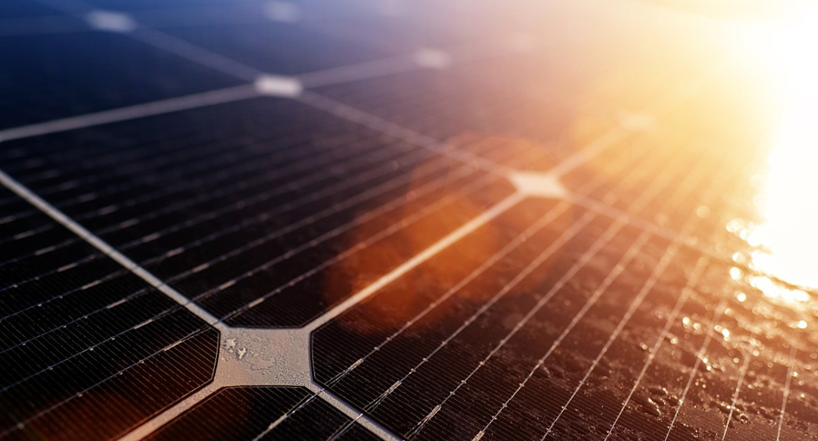 Solar-powered Textiles: You Could Wear the Sun’s Energy | Handwoven