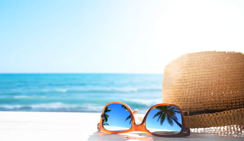 The Ultimate Beach Family Packing list | Plum Guide