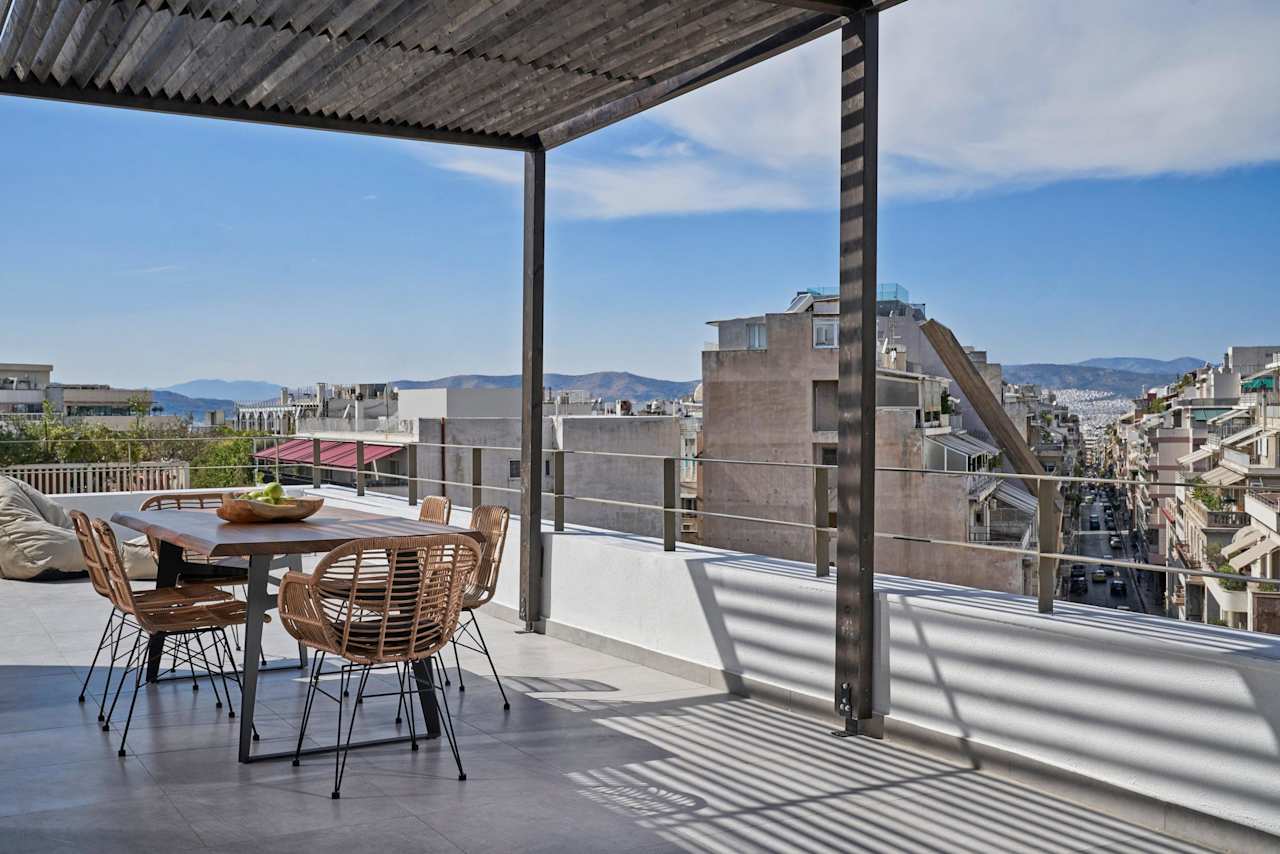 Athens Travel Guide: Discover the Greek Capital | Plum Guide