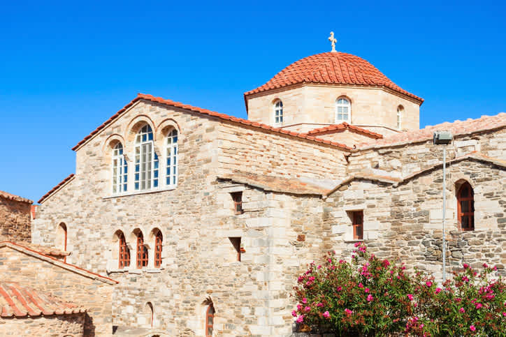 The Top Things to Do in Paros: An Expert Guide | Plum Guide