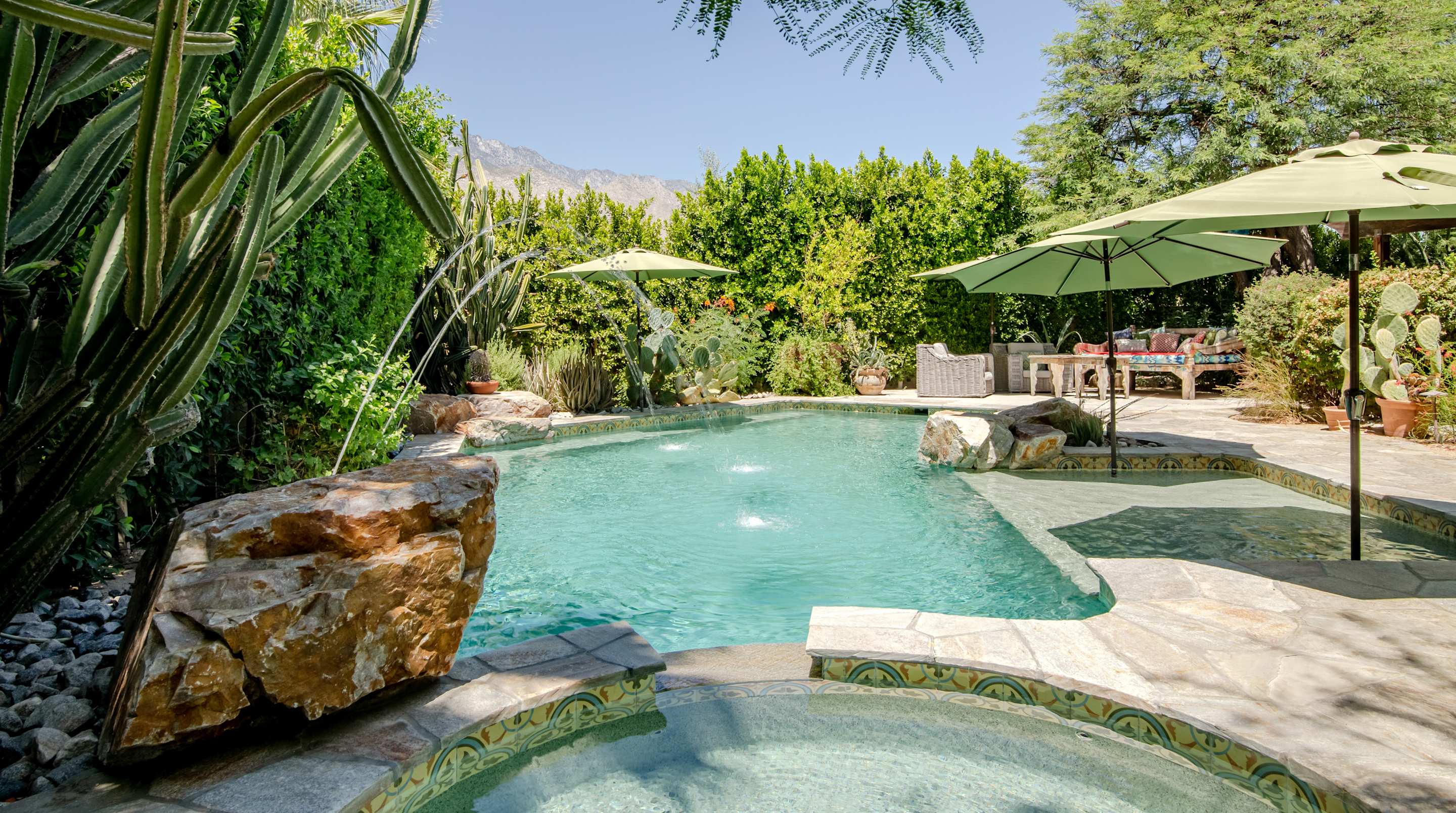 Critics' Corner: In Search of the Perfect Palm Springs Pool | Plum Guide