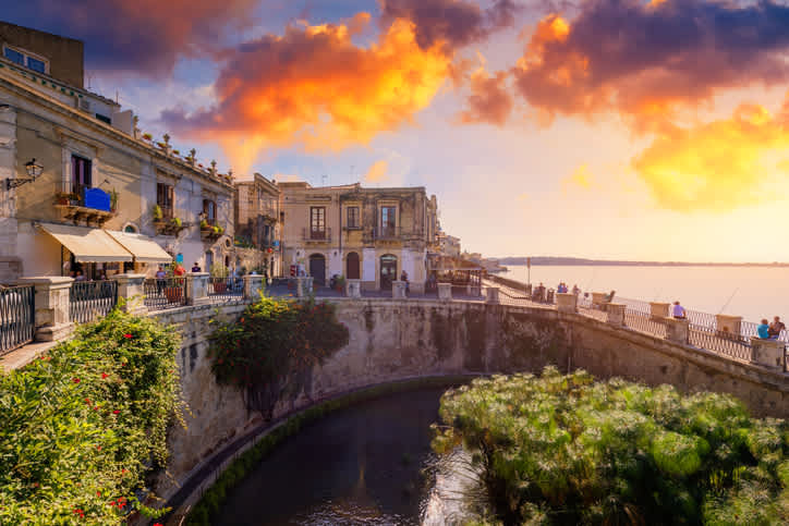 Where To Have The Best Honeymoon in Sicily | Plum Guide