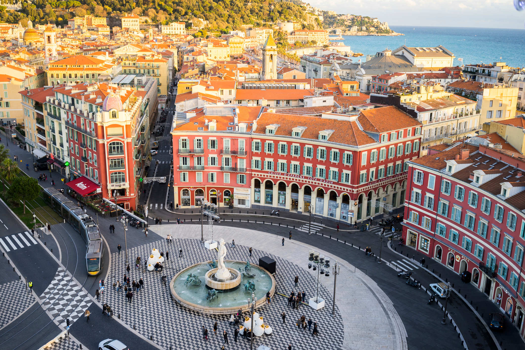An Expert Travel Guide to the French Riviera | Plum Guide