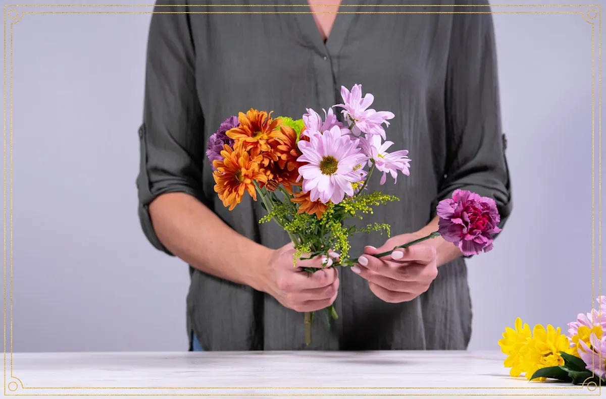 How to Make a Bouquet for Any Occasion in 5 Easy Steps | FTD