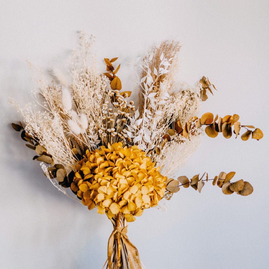 What To Do With Dried Flowers: Getting Creative with Leftover Blooms | FTD