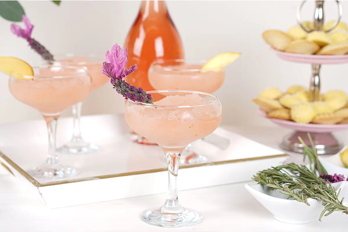 How to Host a Frosé Party | Proflowers Blog