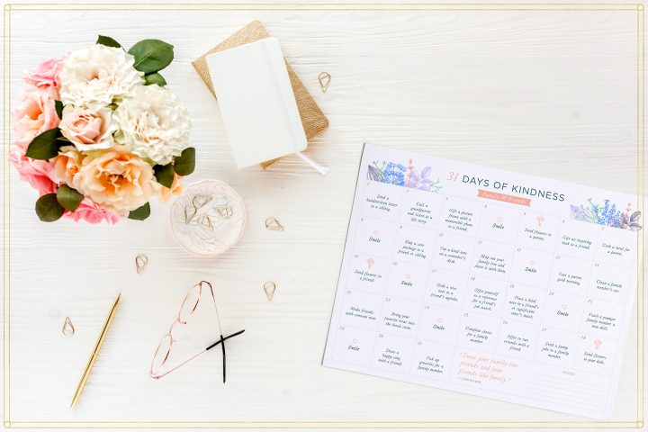 5 “New Year New Me” Kindness Challenges + Printable Calendars