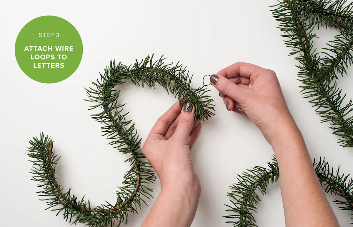 30 Christmas Garland Ideas + DIY | Proflowers Blog