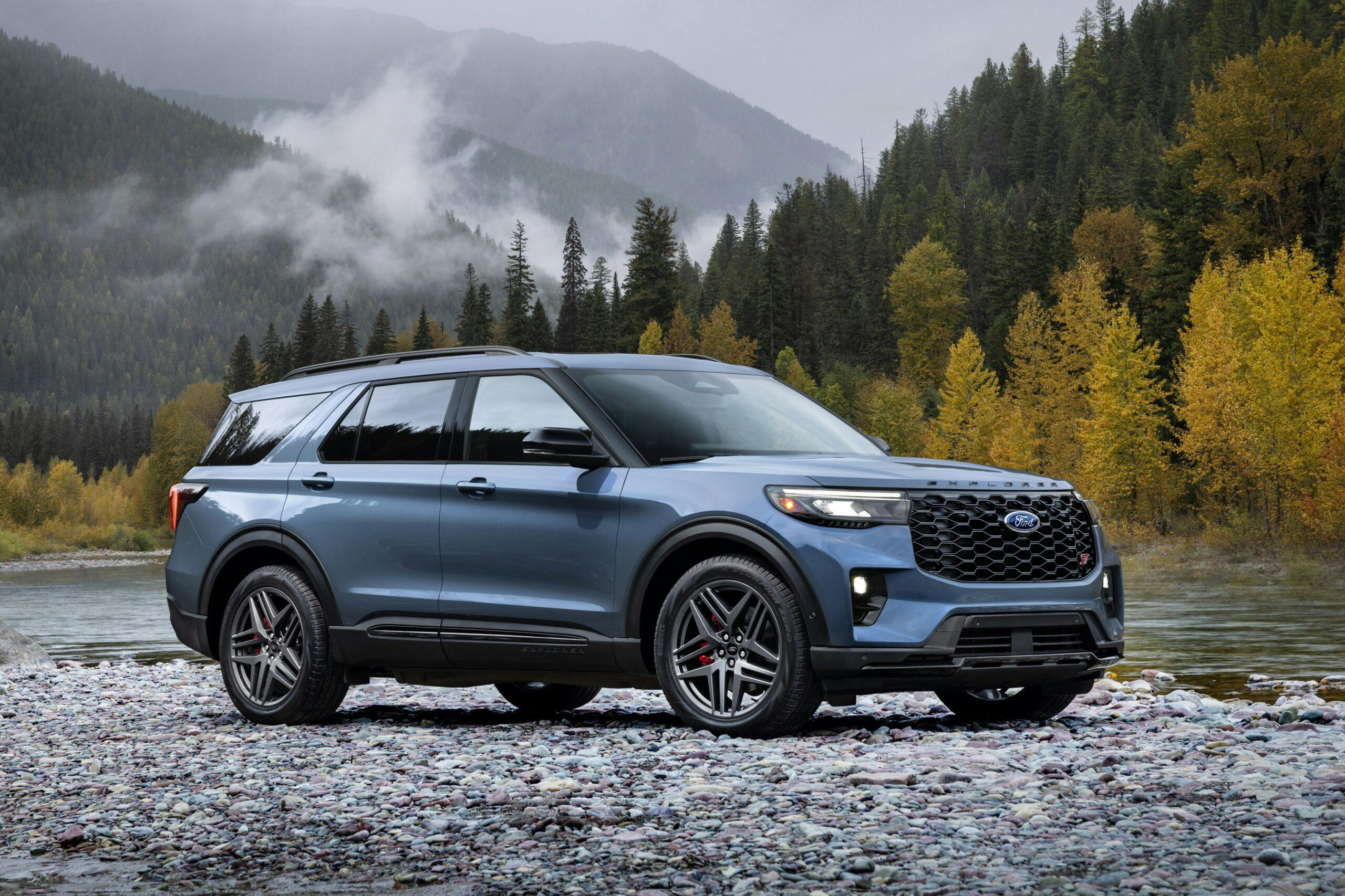 Best 3-Row Midsize SUVs in 2026 | CARFAX