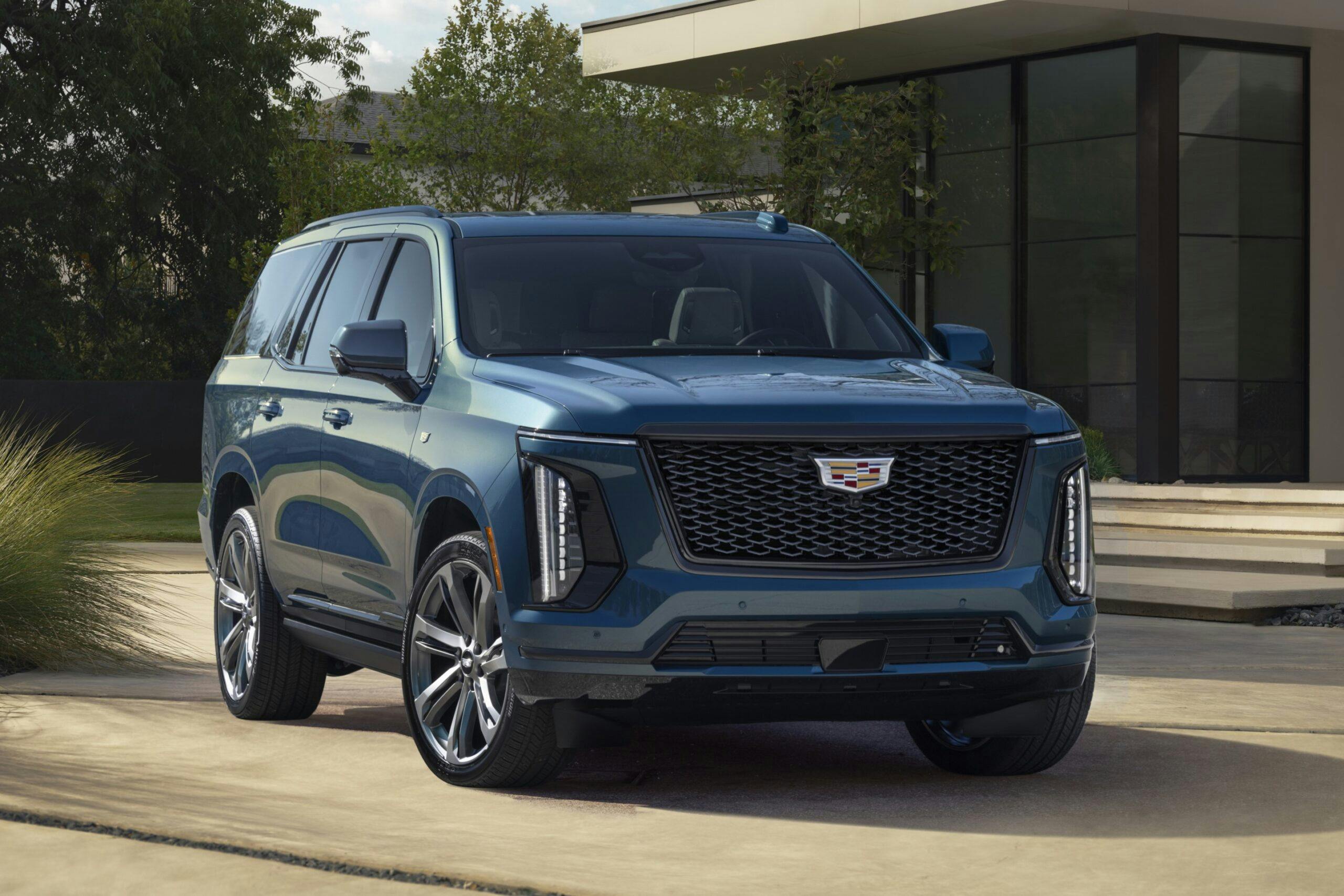 Best Full-Size Luxury SUVs in 2025 | CARFAX