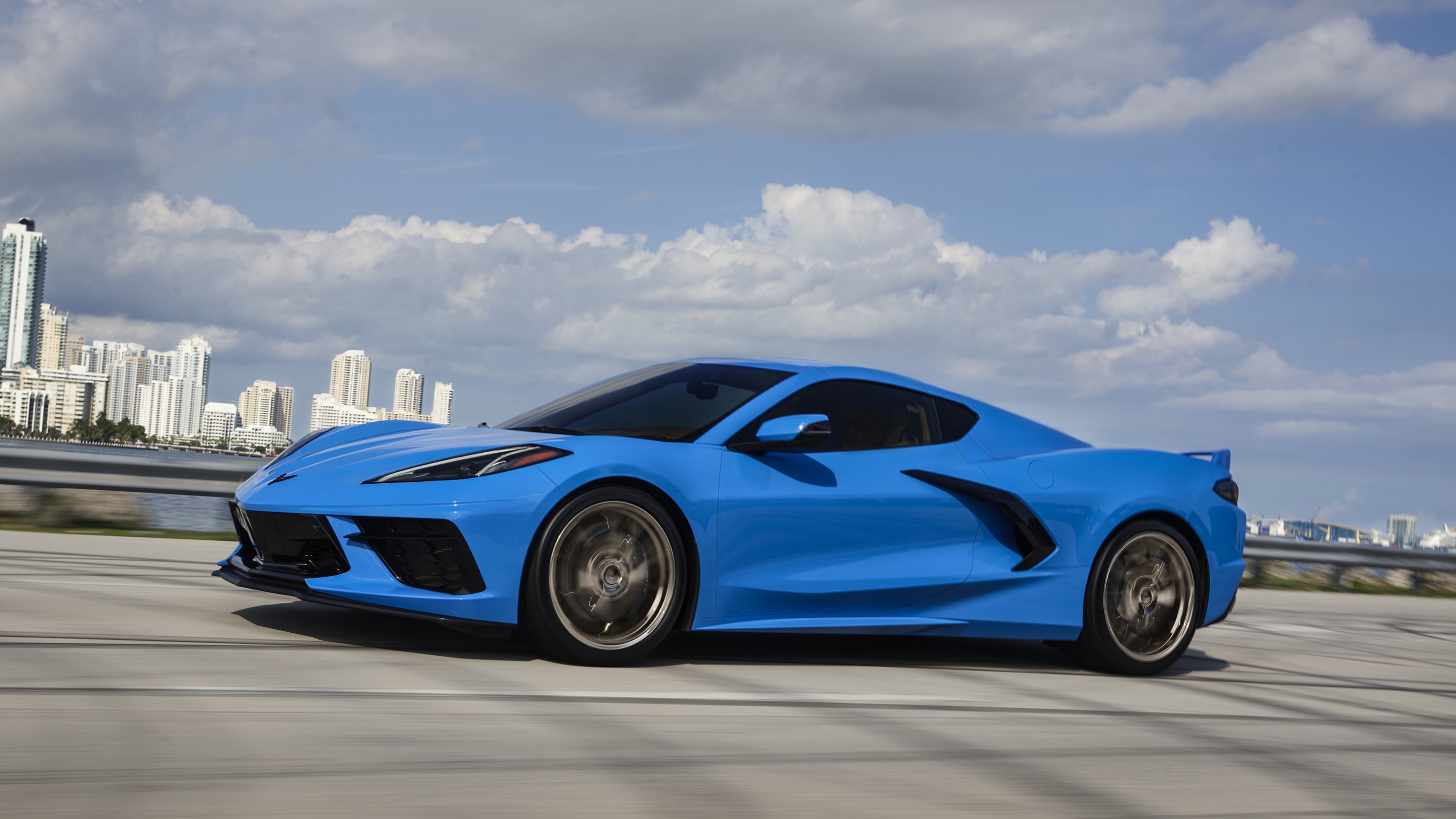 Cheapest V8 Cars, Trucks & SUVs in 2026 | CARFAX