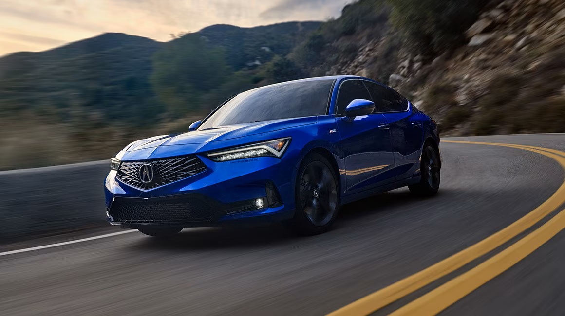10 Luxury Cars With The Best Gas Mileage | CARFAX