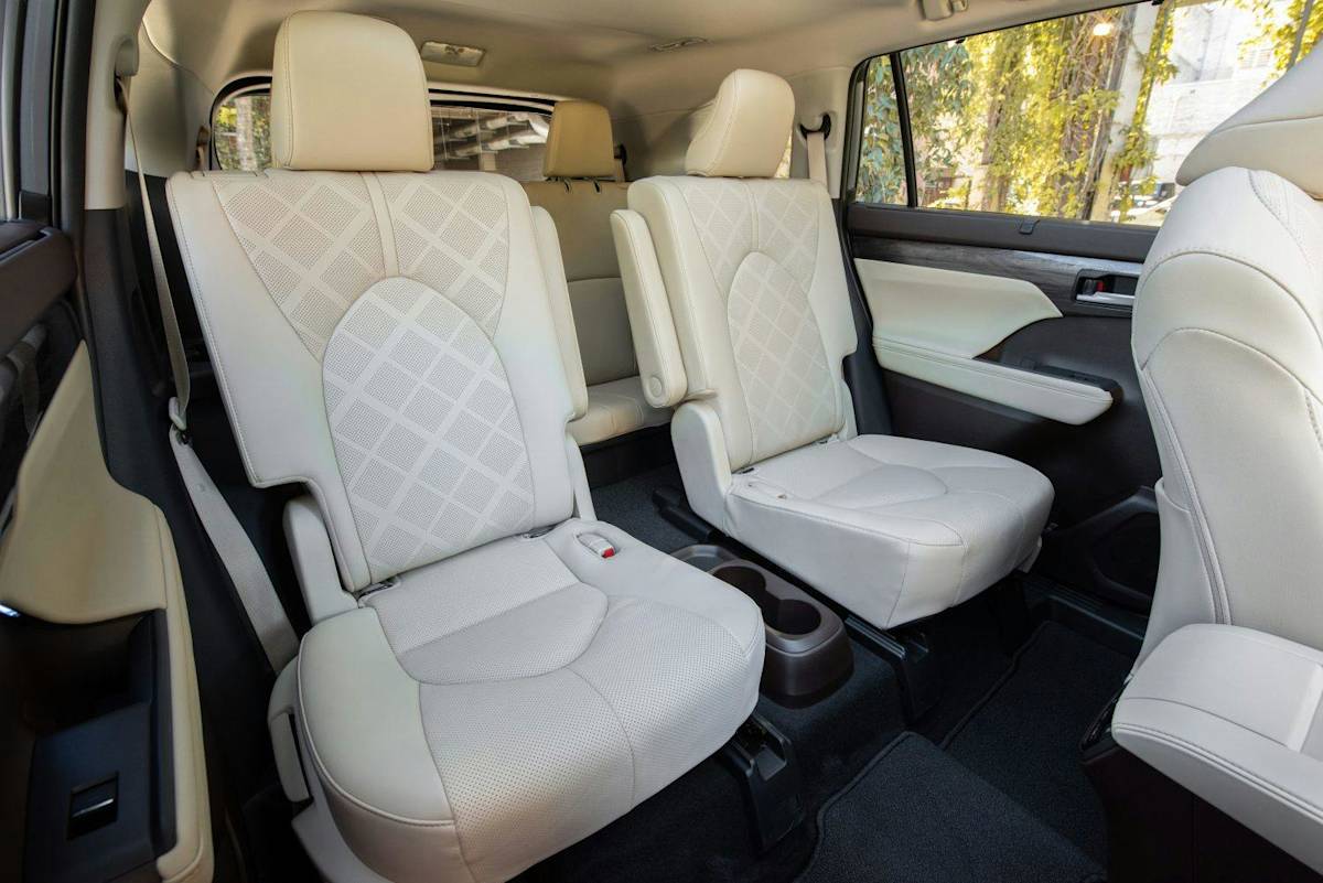 Every SUV With Captain’s Seats in 2025 | CARFAX