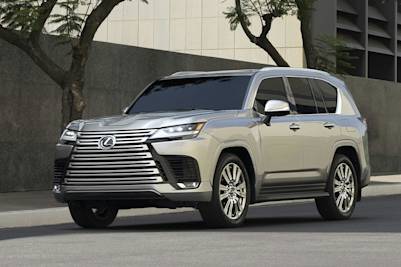 Best Large Luxury SUVs in 2025