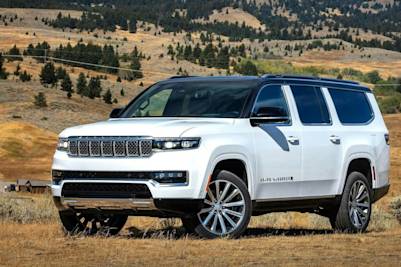 Best Large Luxury SUVs in 2025