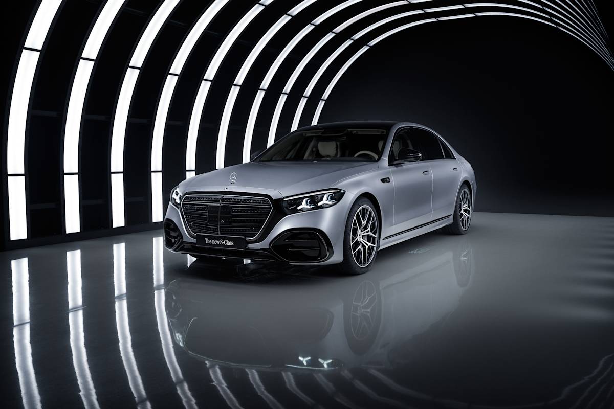 Complete Guide to Luxury Car Brands in 2026 | CARFAX
