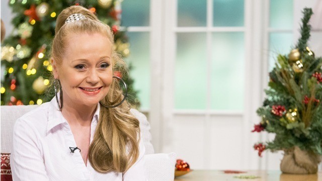 Sonia's sweet 16th panto performance | Lorraine