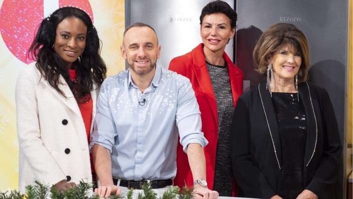 Mix up your Christmas wardrobe with Mark Heyes' festive family fashion ...