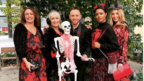 Get set for Halloween with dark florals and spooky accessories | Lorraine