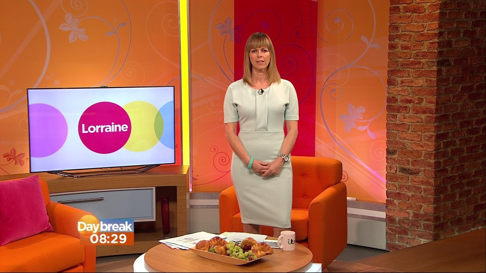 Get Kate's look | Lorraine