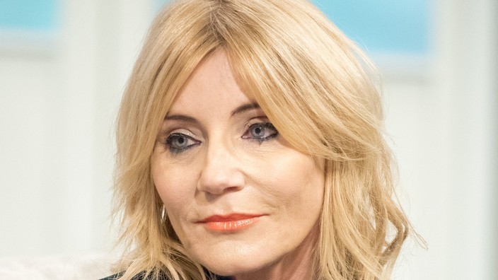 Actress Michelle Collins talks family fun on set | Lorraine