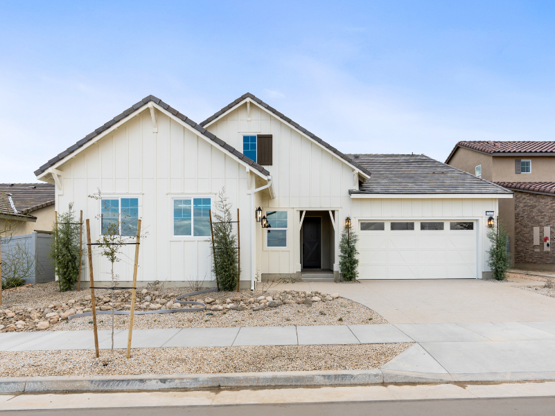 Cascade Landing at Silverwood in Hesperia, CA by Woodside Homes