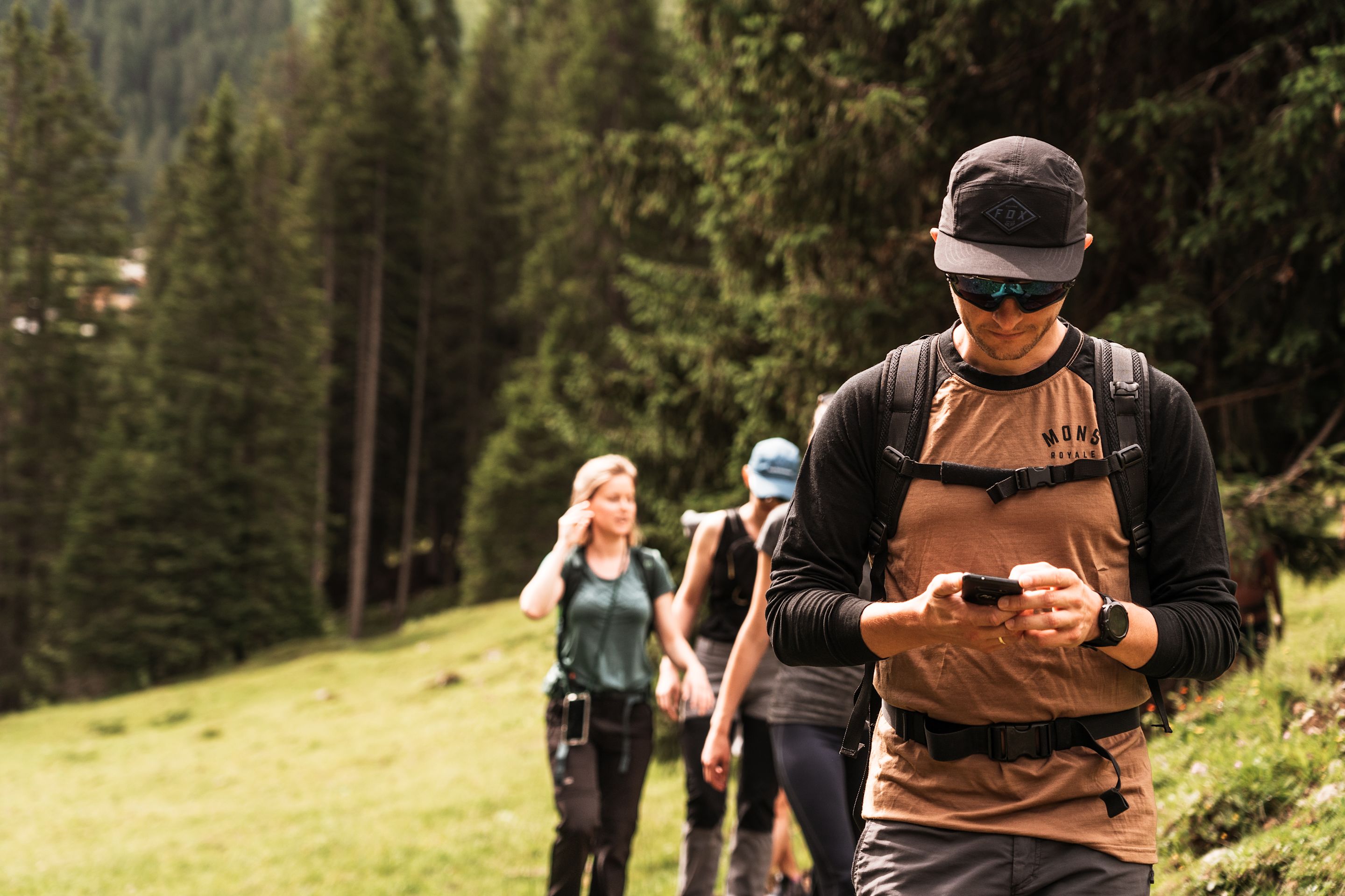 4 Ways to Use Komoot During your Adventure / Adventure Hub