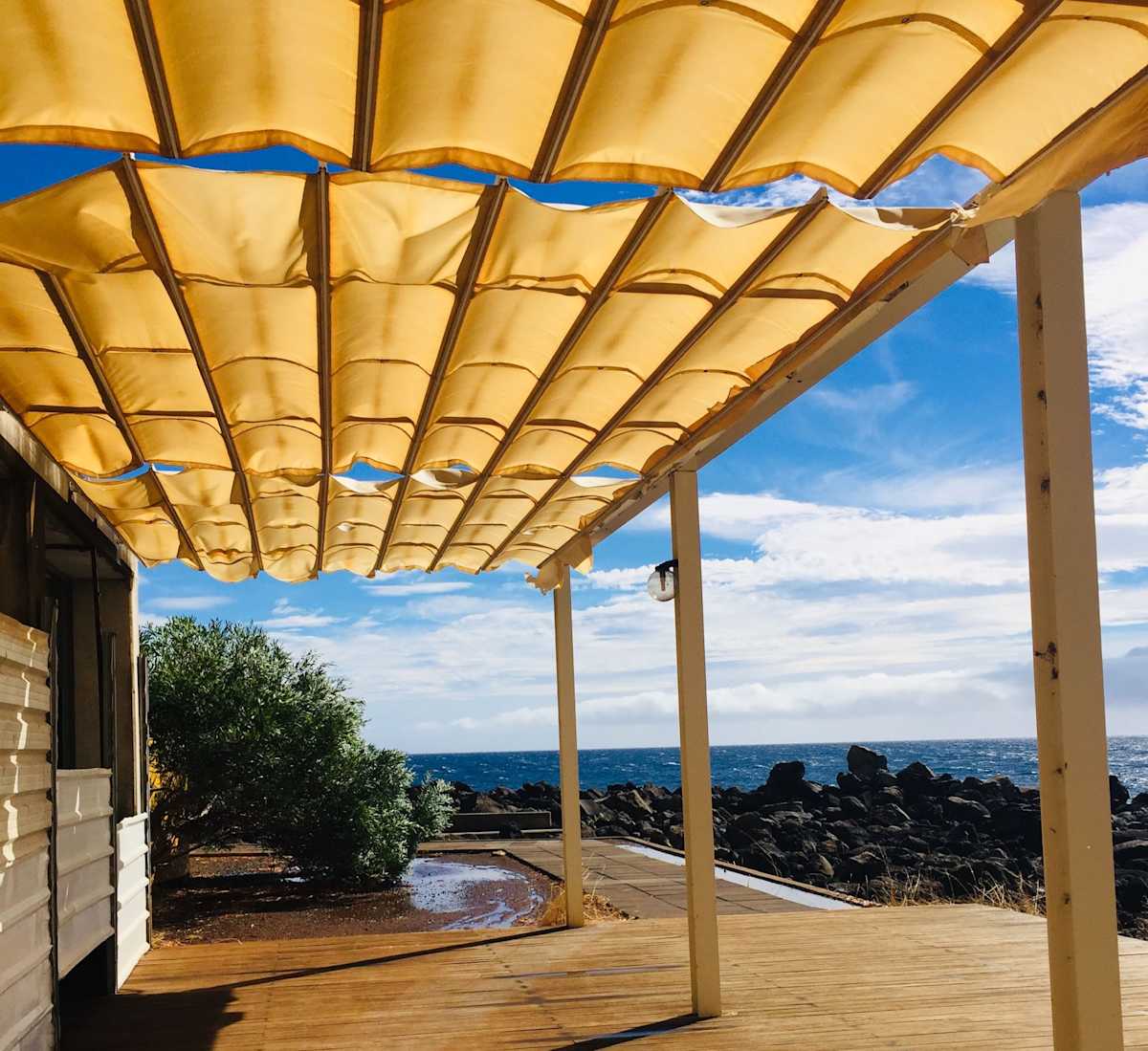 Fully customized Retractable shade suppliers Dubai and UAE