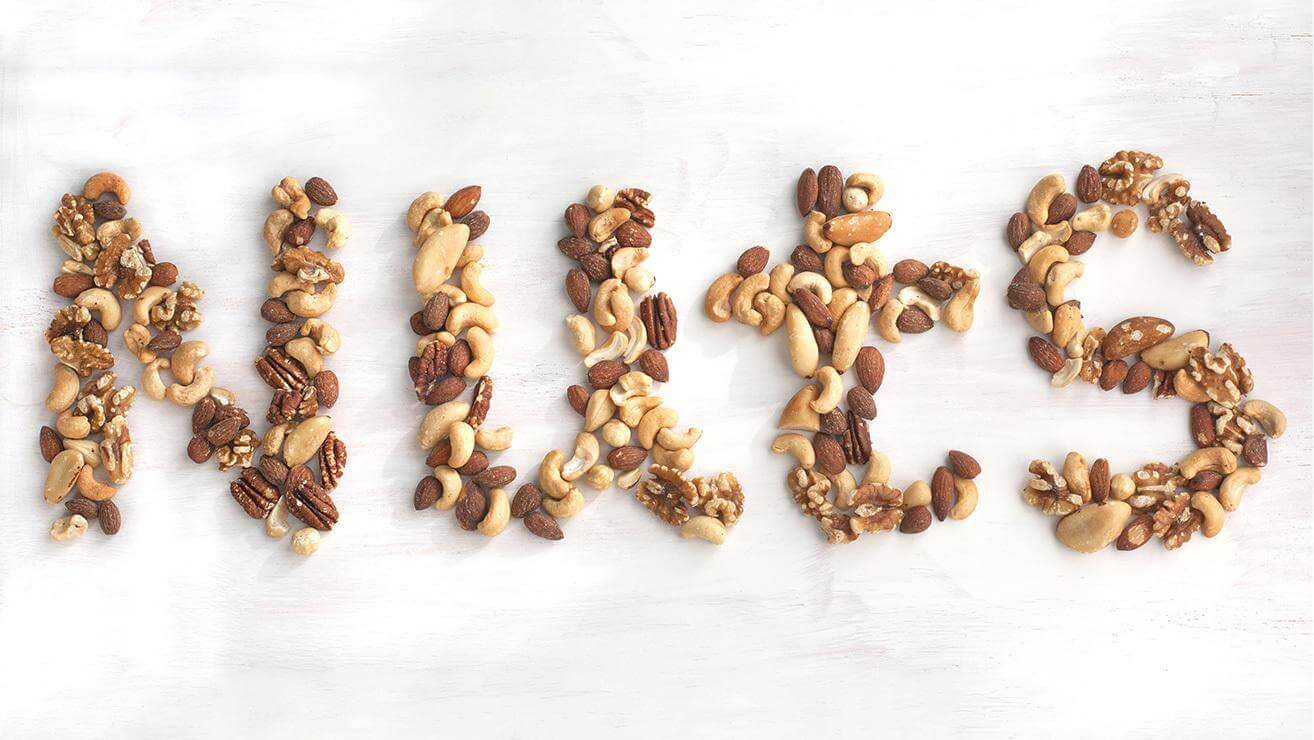 Skip These 6 Worst Foods For Your Teeth | LISTERINE®