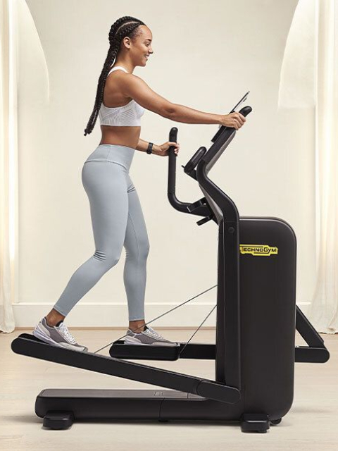 Elliptical: guide to use and benefits | Technogym United Kingdom