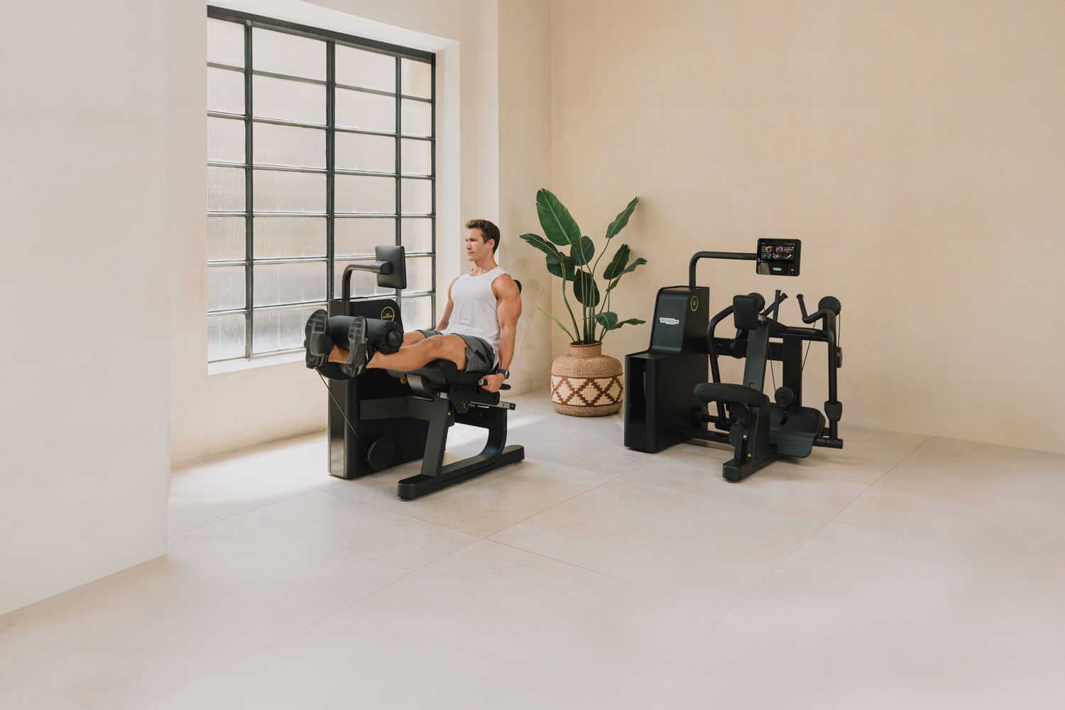 Build Strength, Transform Your Body | Home Gym Equipment & App ...