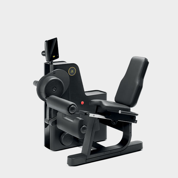 Technogym Biostrength: smart strength machines for adaptive training ...